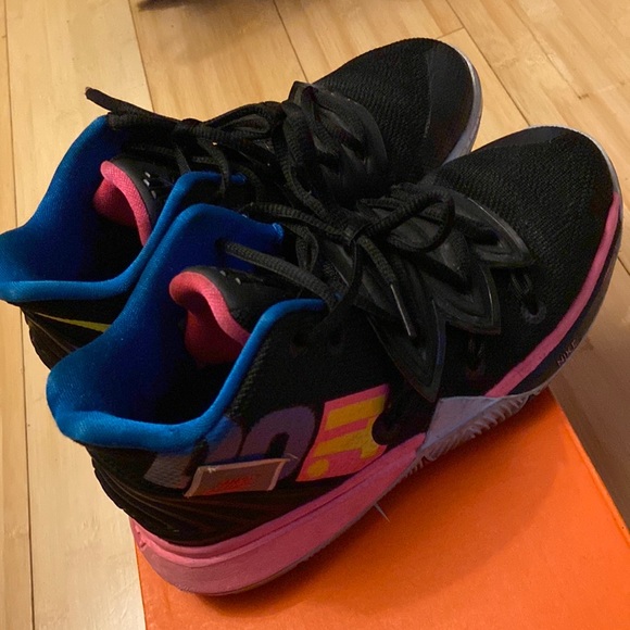 Nike | Shoes | Nike Kyrie 5 Basketball Shoes Blackvolthyper Pink Size ...